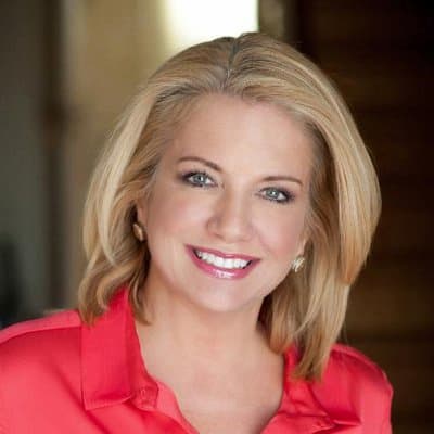 Tracy Davidson NBC10, Bio, Age, Height, Husband, Engagement, Salary